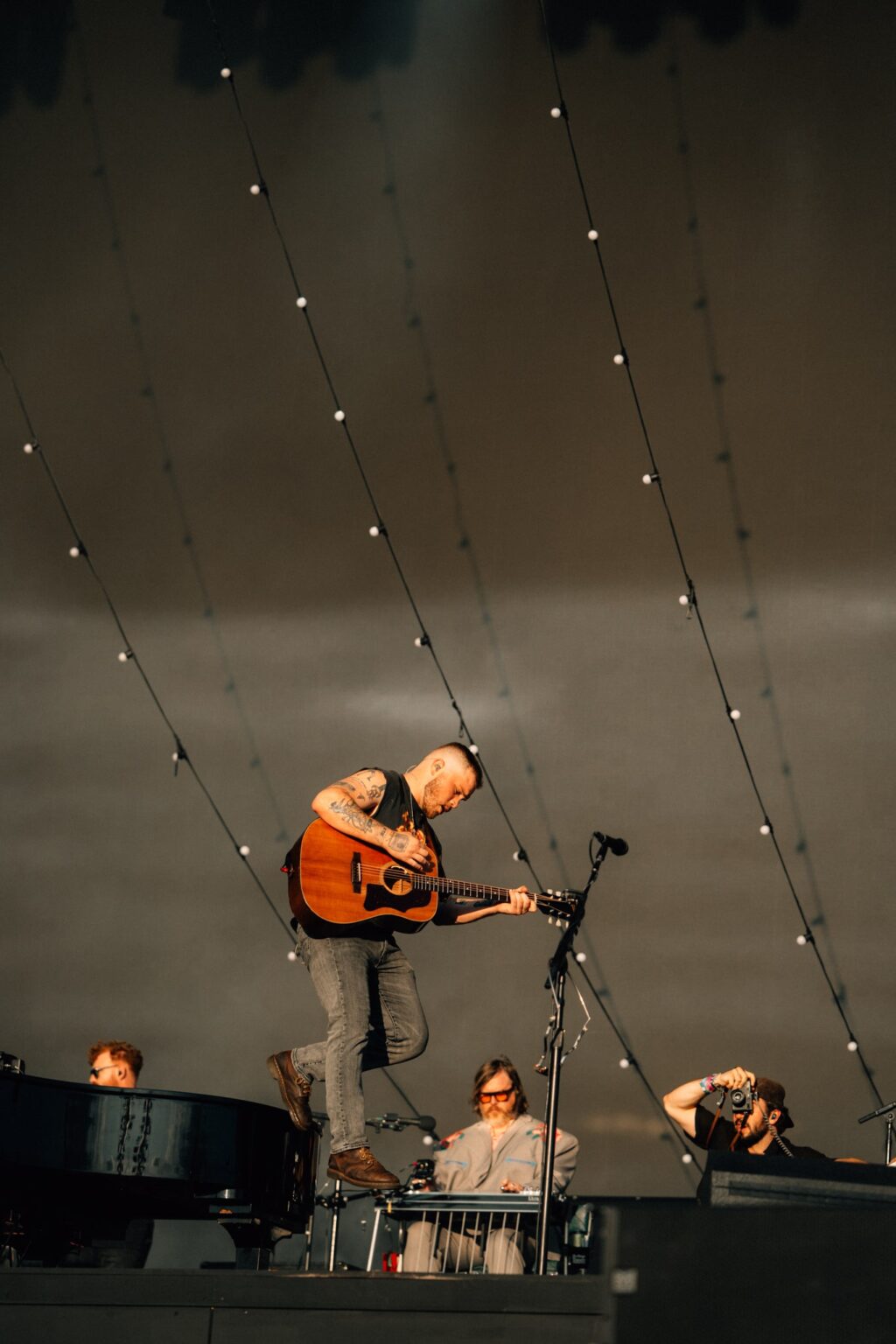 Zach Bryan sets Hyde Park alight with a two hour two step - The Rodeo ...